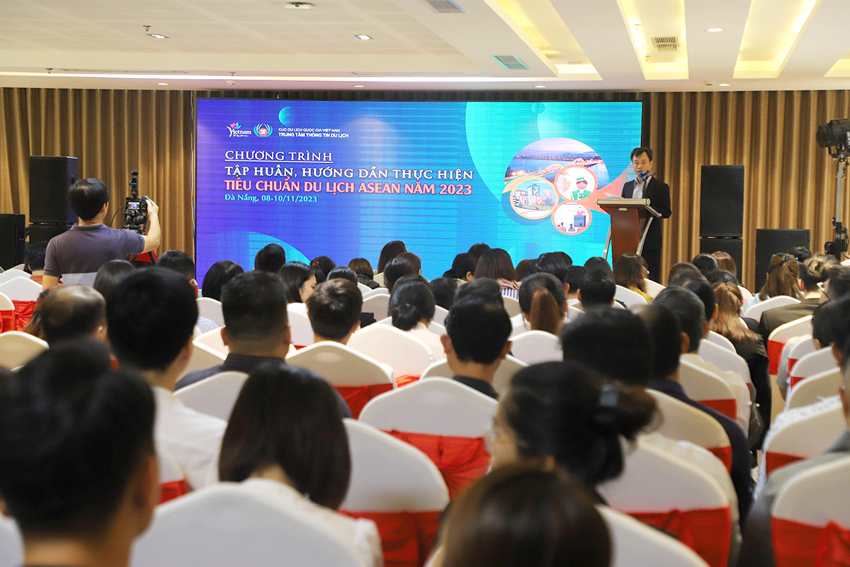 VNAT guides the implementation of ASEAN tourism standards in Da Nang ...